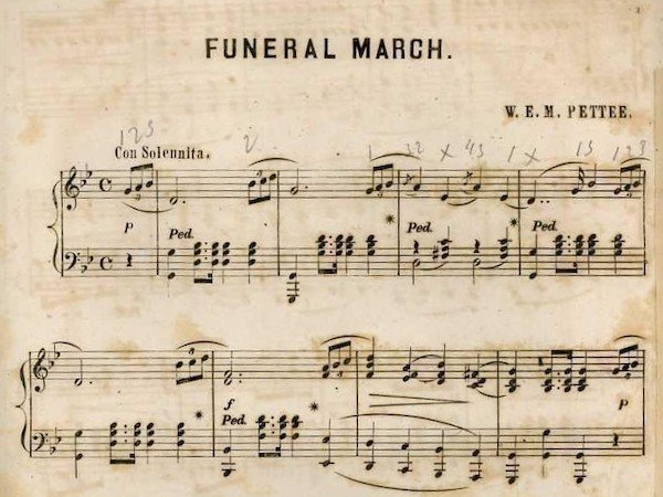 Striking the Right Chord: Music and Prose for Funerals - Green-Wood